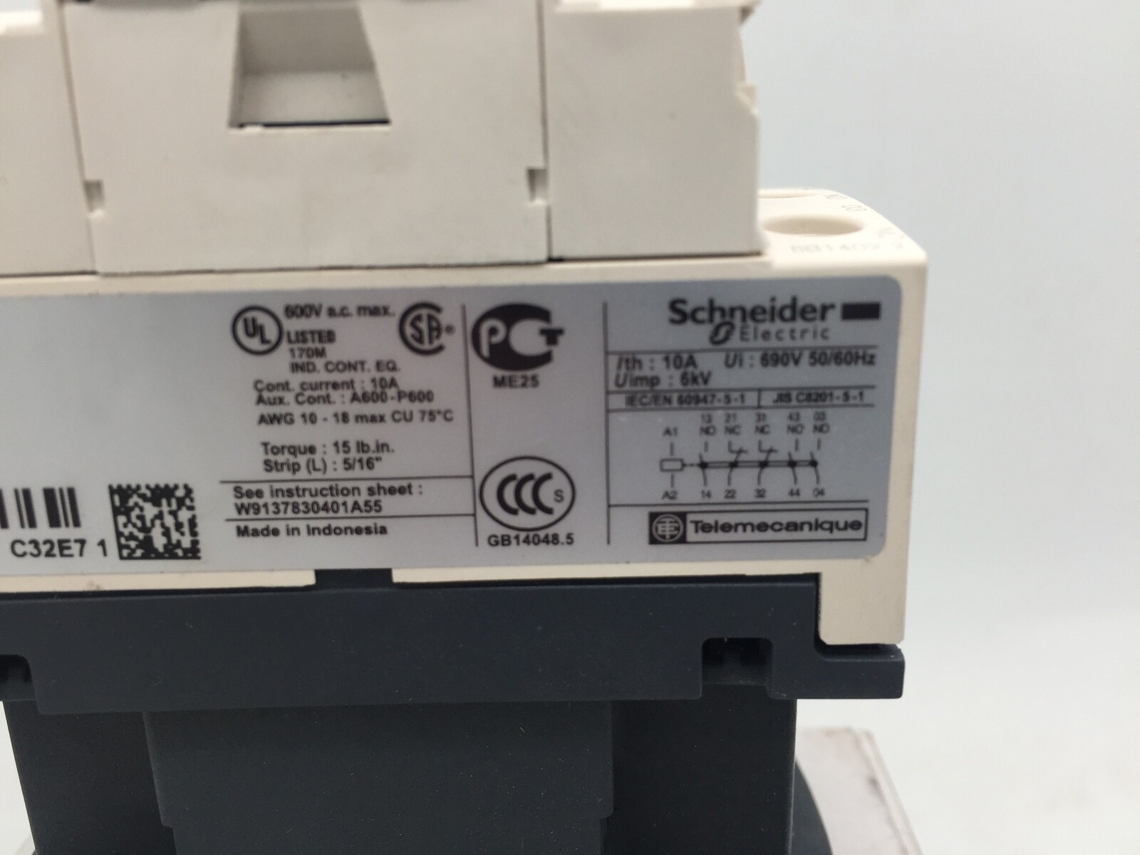 Schneider Electric CAD32E7 Square D CAD 32 Control Relay Telemecanique ...