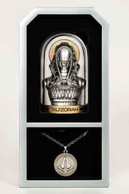 Mass Effect Tali Companion Bundle Round Pendant Bust Official NIB | eBay