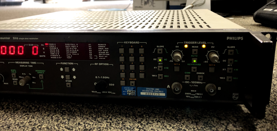 Philips PM 6654C Programmable High Resolution Timer/Counter POWER ON ...