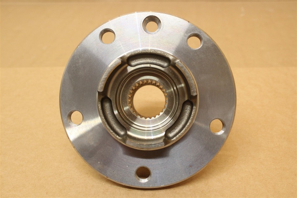 A4633300425 Wheel Hub New genuine Mercedes-Benz part (see item notes ...