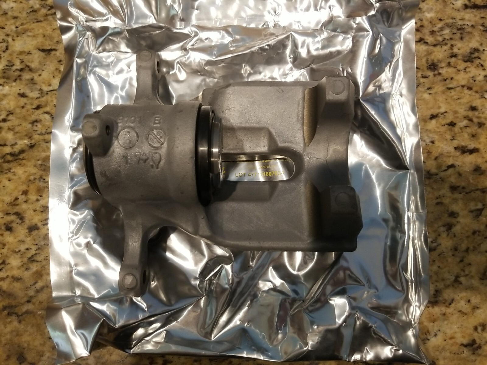 Mercedes-Benz Piston Housing A-166-423-03-81 Passenger Rear Brake ...