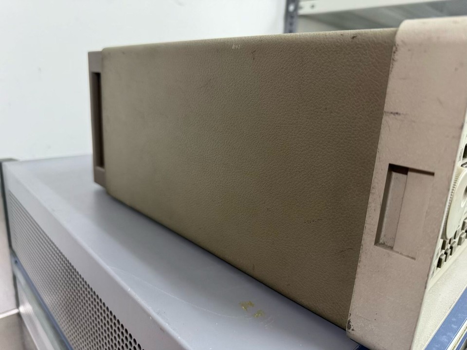 HP 8648A Synthesized RF Signal Generator, 100 kHz to 1000 MHz, Opt 1E5 ...