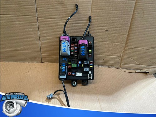 Holden VF SS LS3 fuse box | eBay