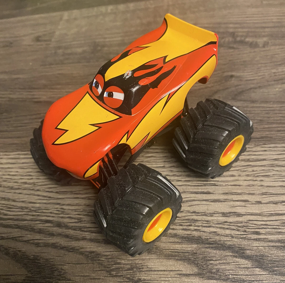 Lightning Mcqueen Monster Truck Play