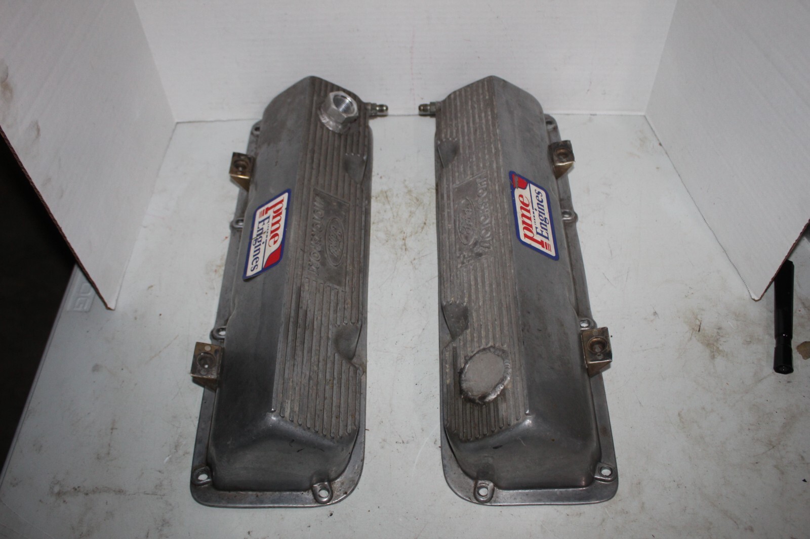 Ford 351C c3 valve covers with spray oiler ump asa arca nascar ...