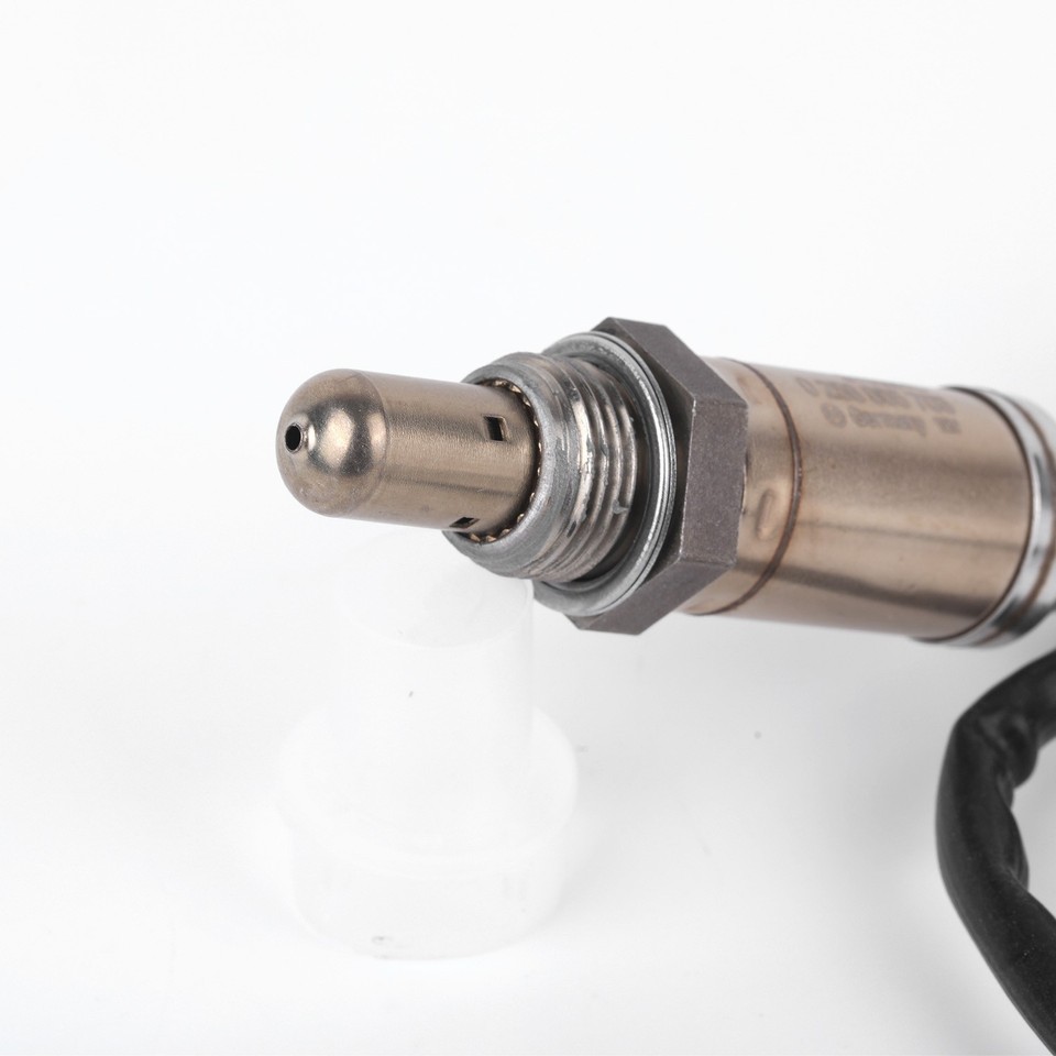 2x BOSCH Oxygen Sensor Statesman WL04-06 8 Cyl 6.0L Gen IV LS2 Rear ...