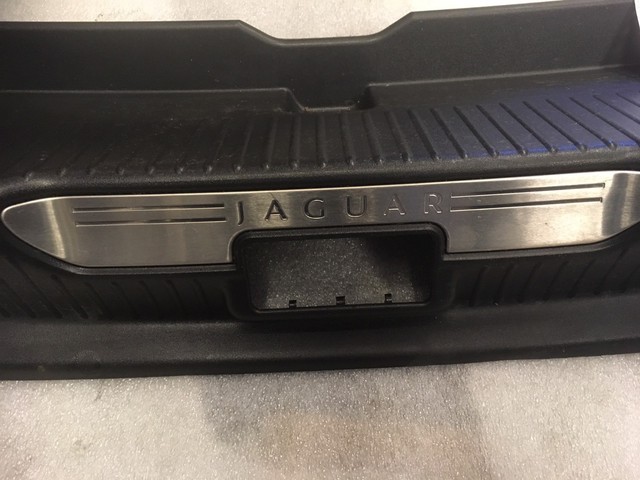 2011 - 2016 Jaguar XF XJ Trunk Lid Sill Kick Plate Oem# C2d16629 Aw93 ...