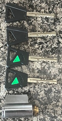 ABLOY LOCK WITH 4 KEYS | eBay