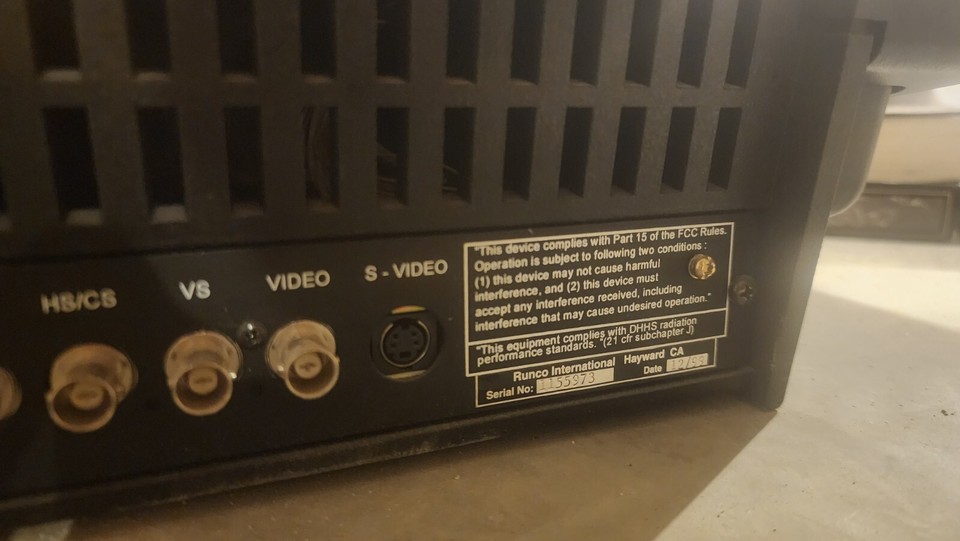 RUNCO DTV-930/4 CRT Projector w/ remote! | eBay