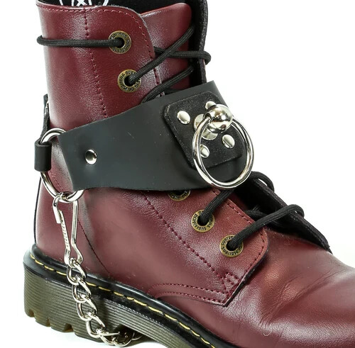 Black Leather Boot Strap Hanging O-Ring & Chain Punk Rock Oi Emo Goth ...