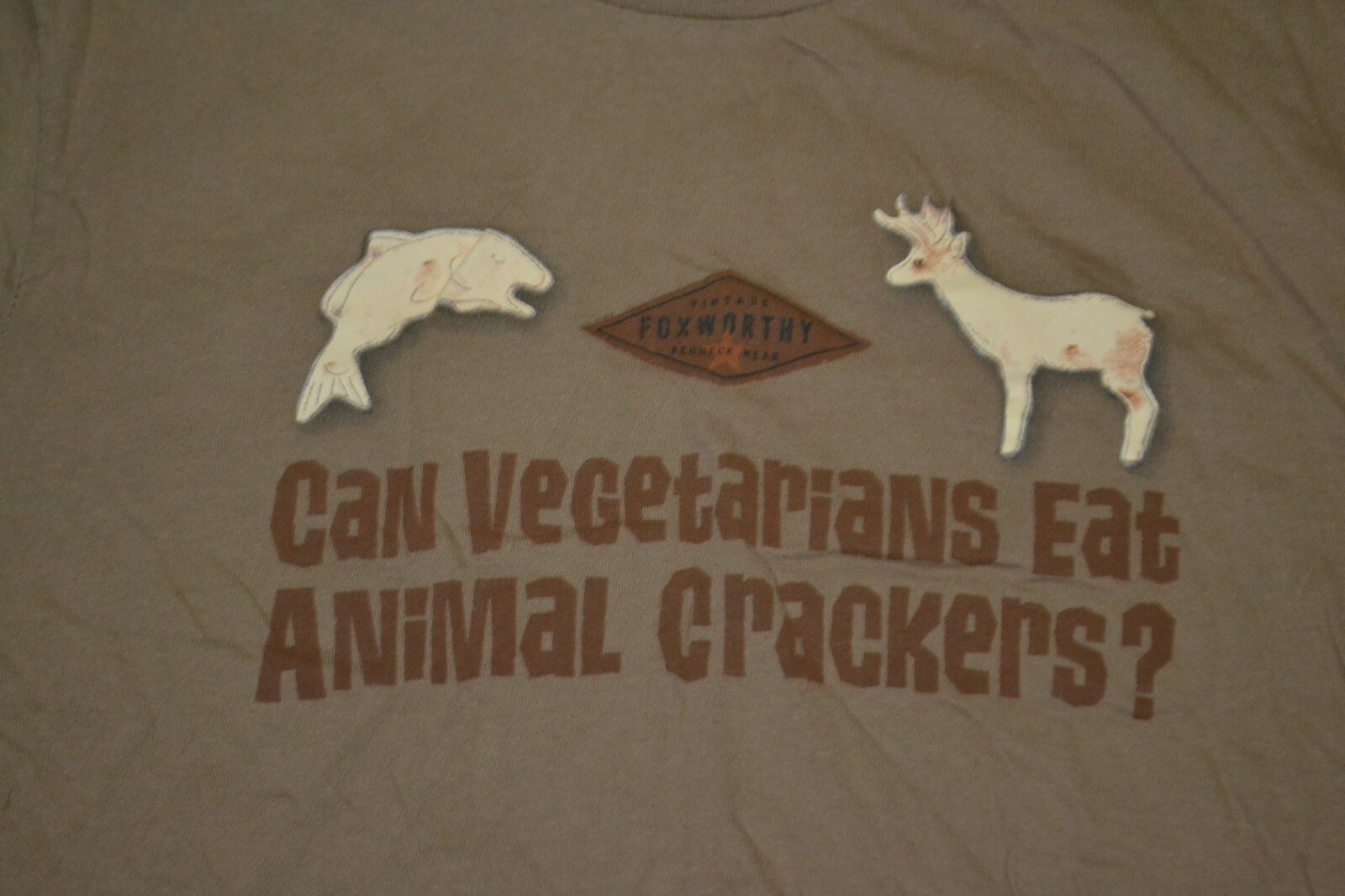 VTG Foxworthy Redneck Wear Can Vegetarians Eat Animal Crackers T Shirt ...