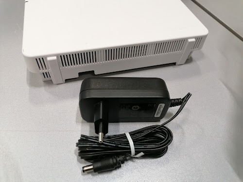 Icotera i4882-00 Gigabit WiFi Router Used Fully Working Scratched With ...