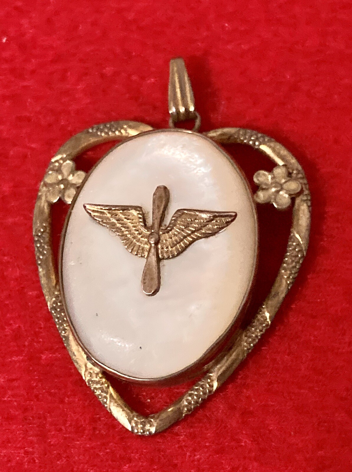 WW2 US Army Air Corp Force Propeller Wings MOP Locket Air Man Photo 925 ...