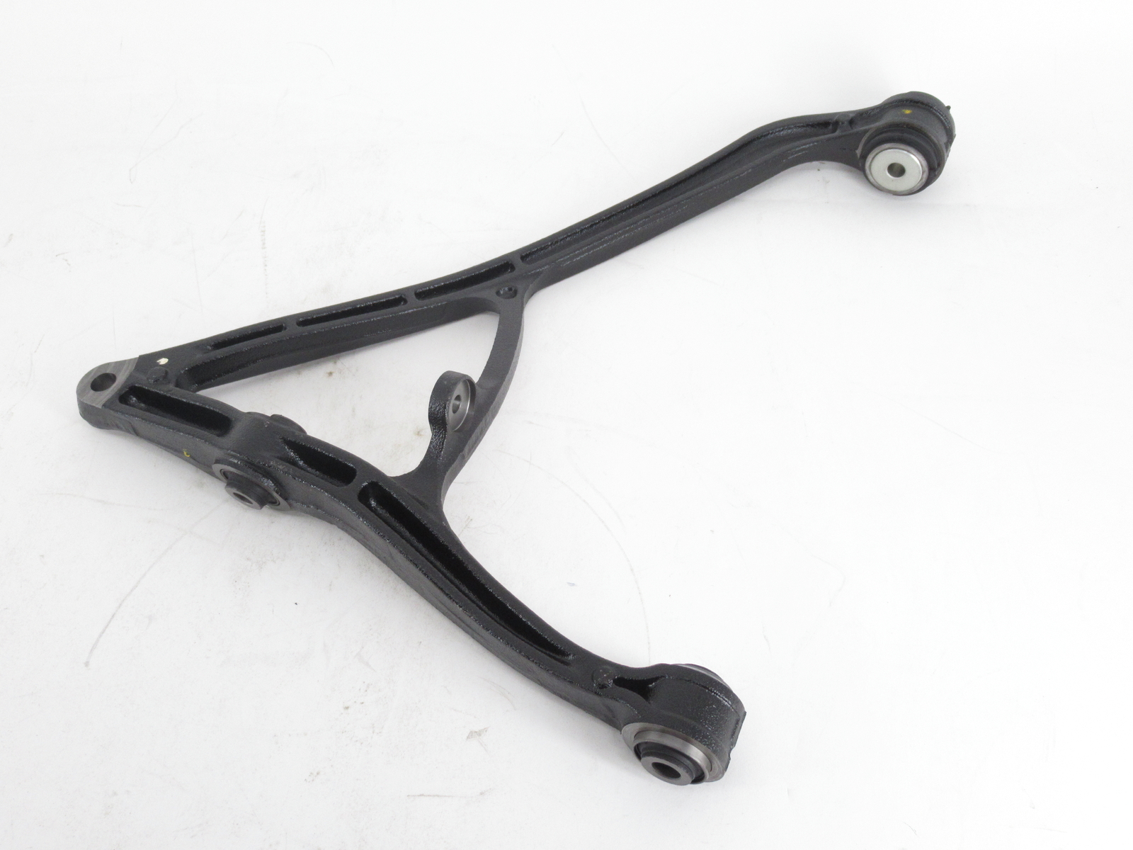 Genuine OEM Honda 52350-S2A-000 Passenger Rear Lower Control Arm 2000 ...