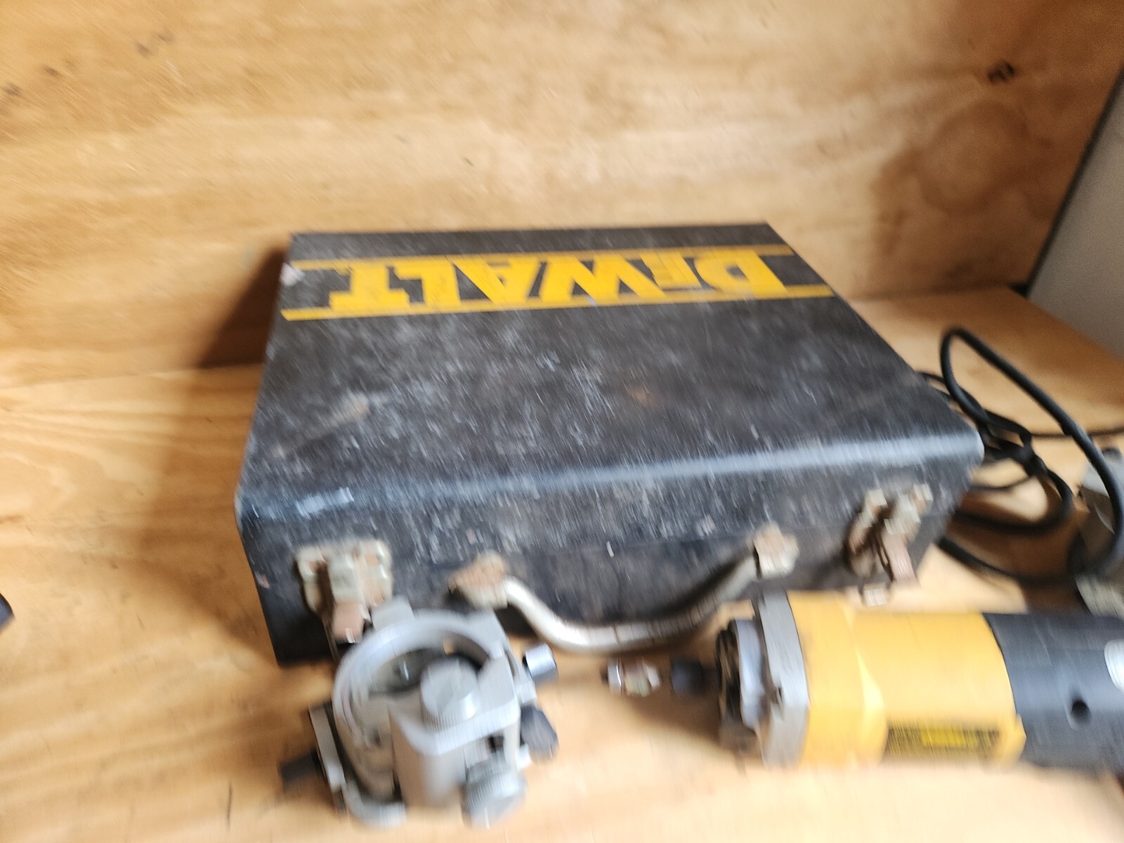 DEWALT DW673 Laminate Trimmer Trim Router Kit Dw673k for sale online | eBay