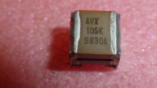 AVX 1PC SM051C105KHJ240 Capacitor Ceramic 1uF 100V X7R 10% 2 Stacked ...