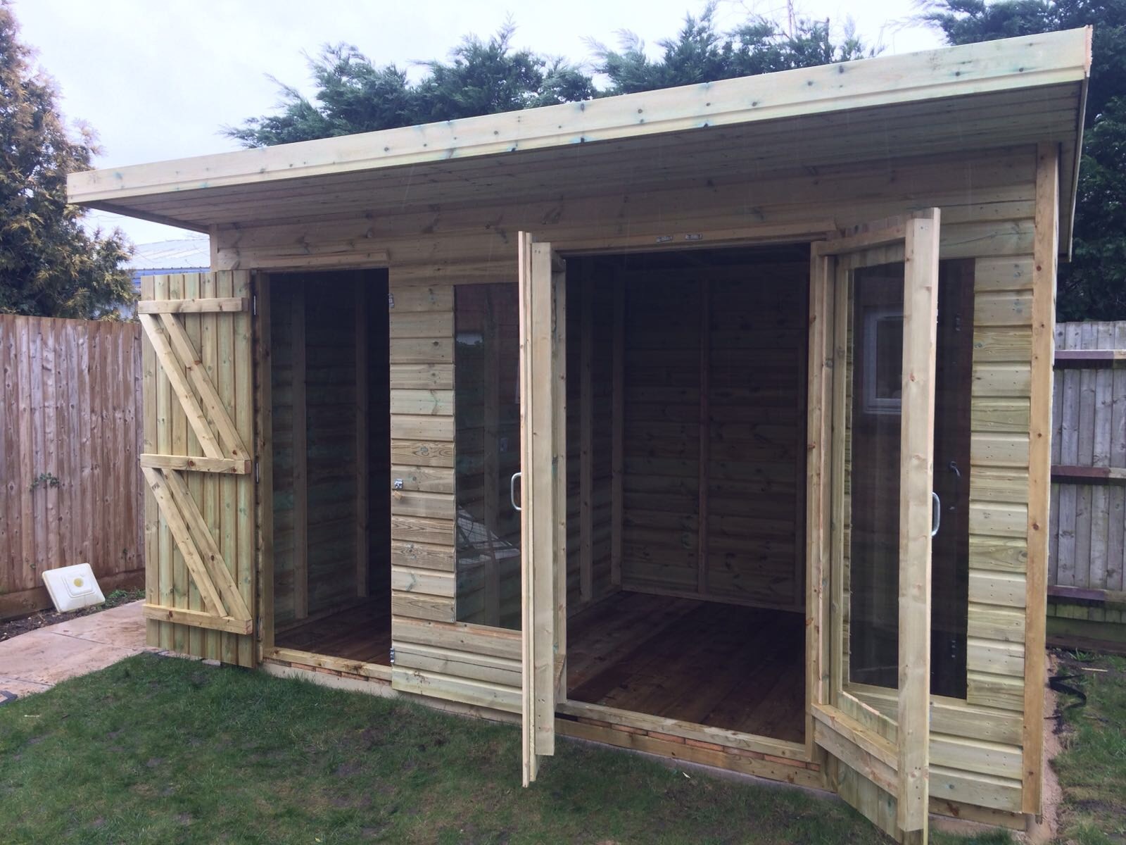 14 X 8FT WOODEN GARDEN SUMMER HOUSE FLAT ROOF SHED DOUBLE DOORS WITH ...