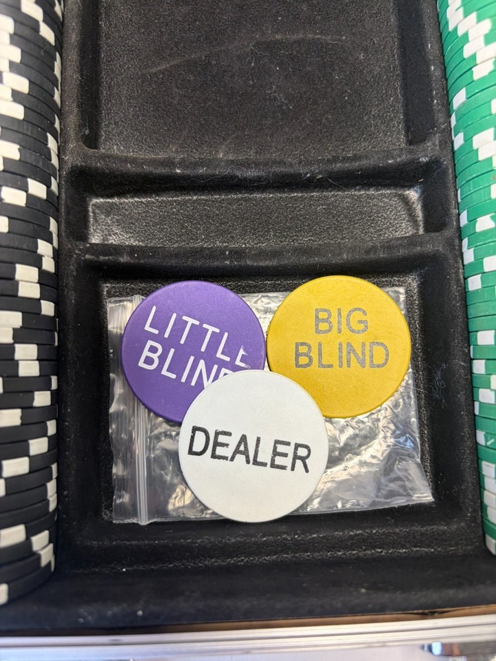 299 pc Heavy Poker Chip Set 10g Clay Composite Chips Aluminum-Framed ...