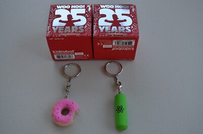 (2 Pack) The Simpsons: 25th Anniversary - Keychains - Donut & Uranium ...