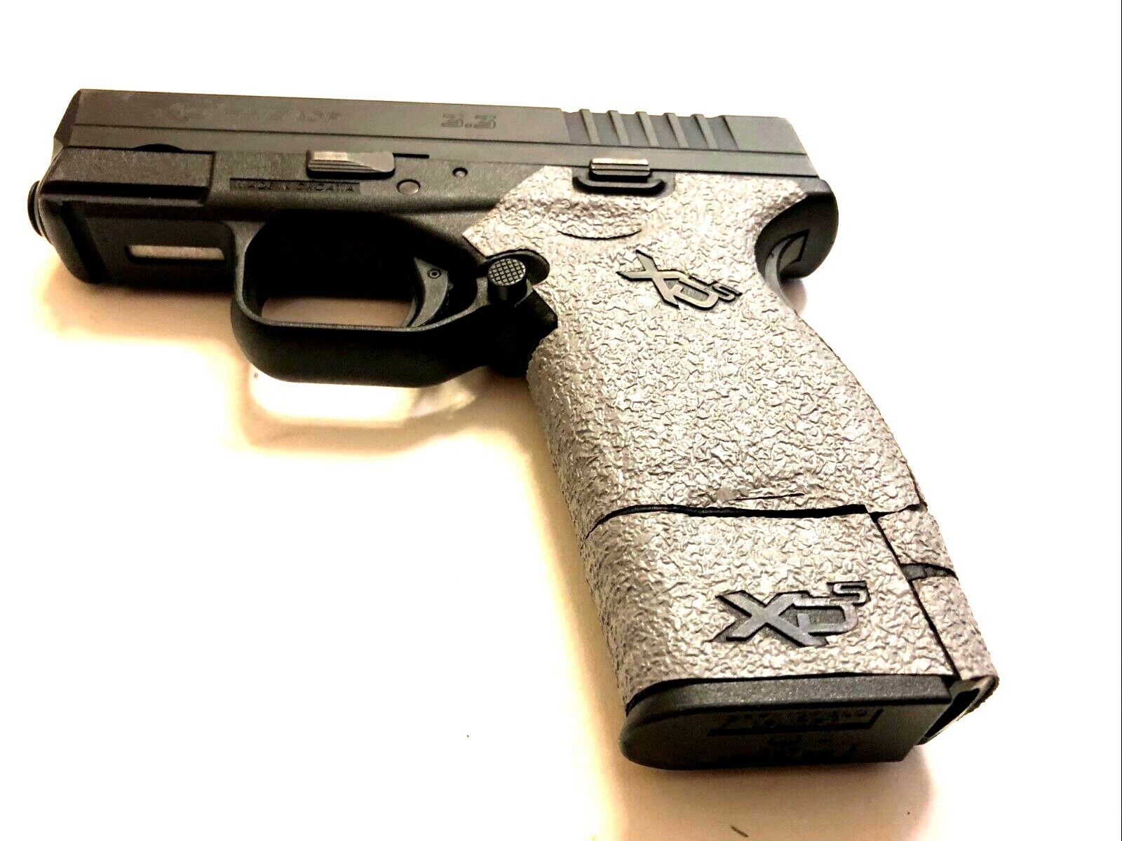 HANDLEITGRIPS Gray Laser Cut Custom Textured Rubber Grip for ...