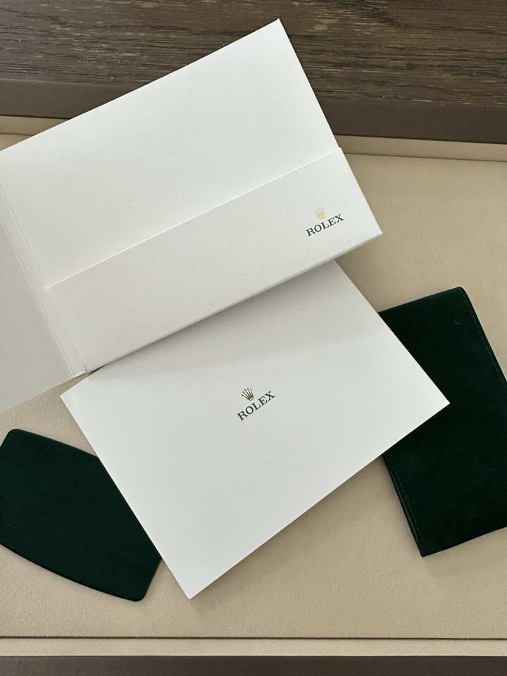 New Authentic ROLEX Green Suede Travel Pouch Service Care Manual Sleeve ...