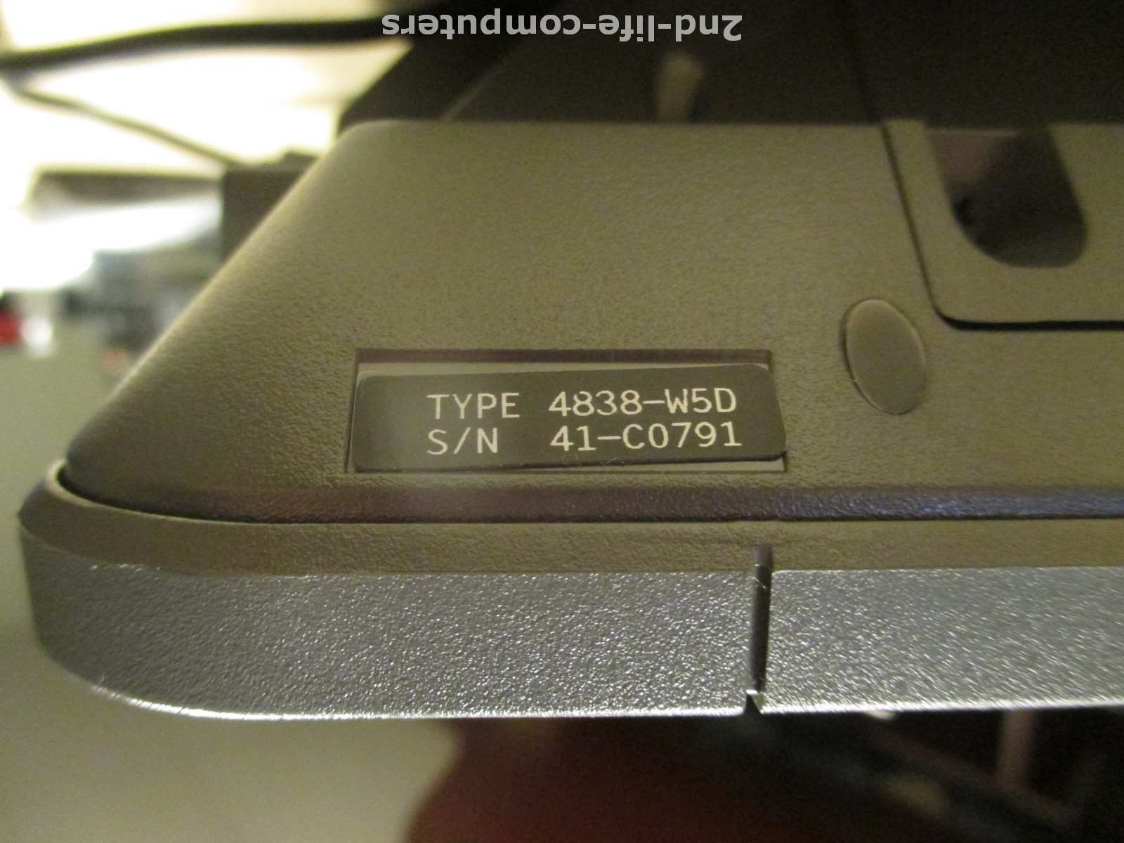 IBM 4838 4838-W5D XP PRO 15" TOUCHSCREEN Celeron 1,3GHz 1GB RAM 40GB ...