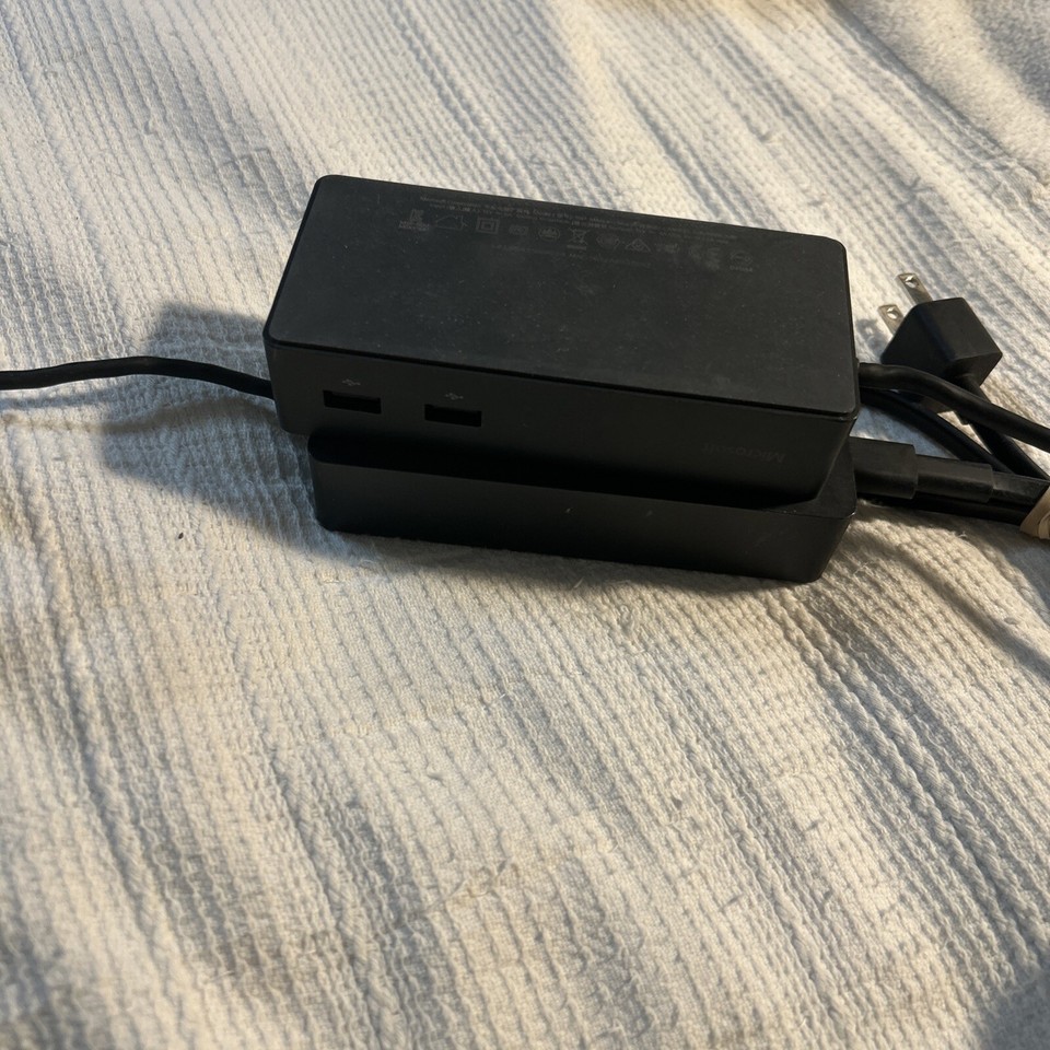 OEM Genuine Microsoft 1661 Surface Pro Docking Station w/ 1749 AC Power ...
