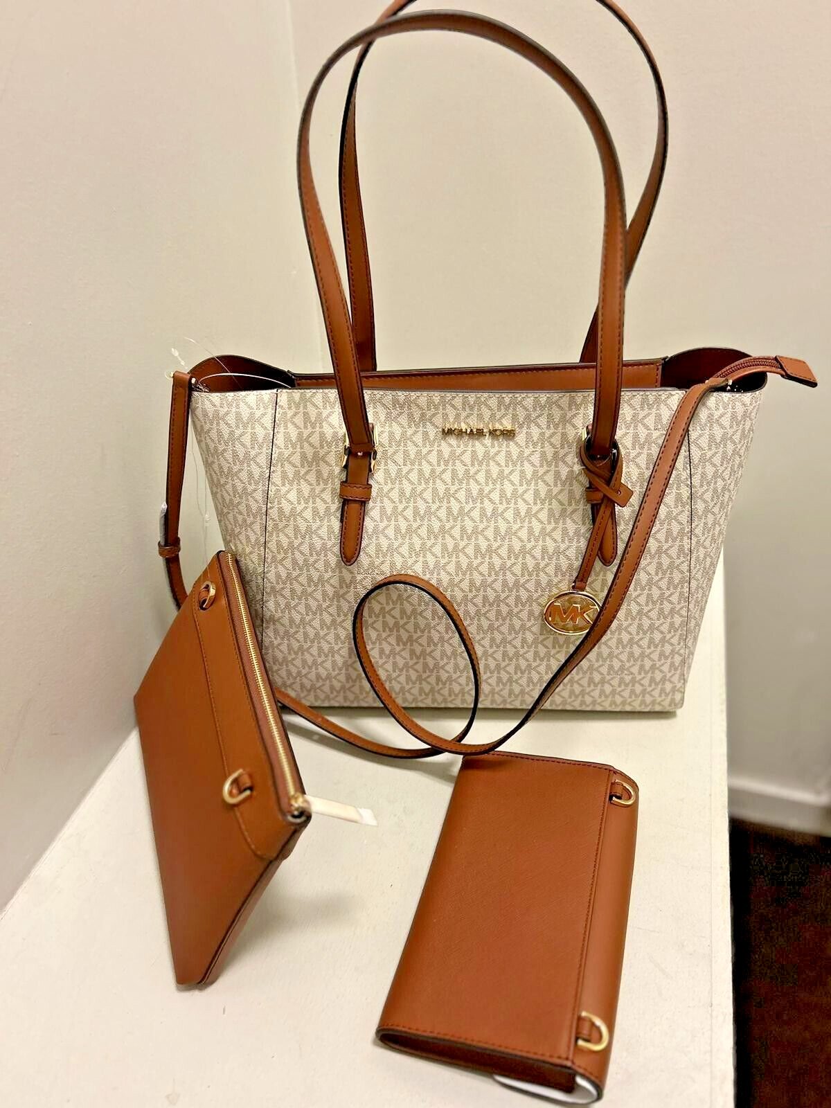 Michael Kors Charlotte Large 3-In-1 Tote Crossbody Handbag - Tea Rose ...