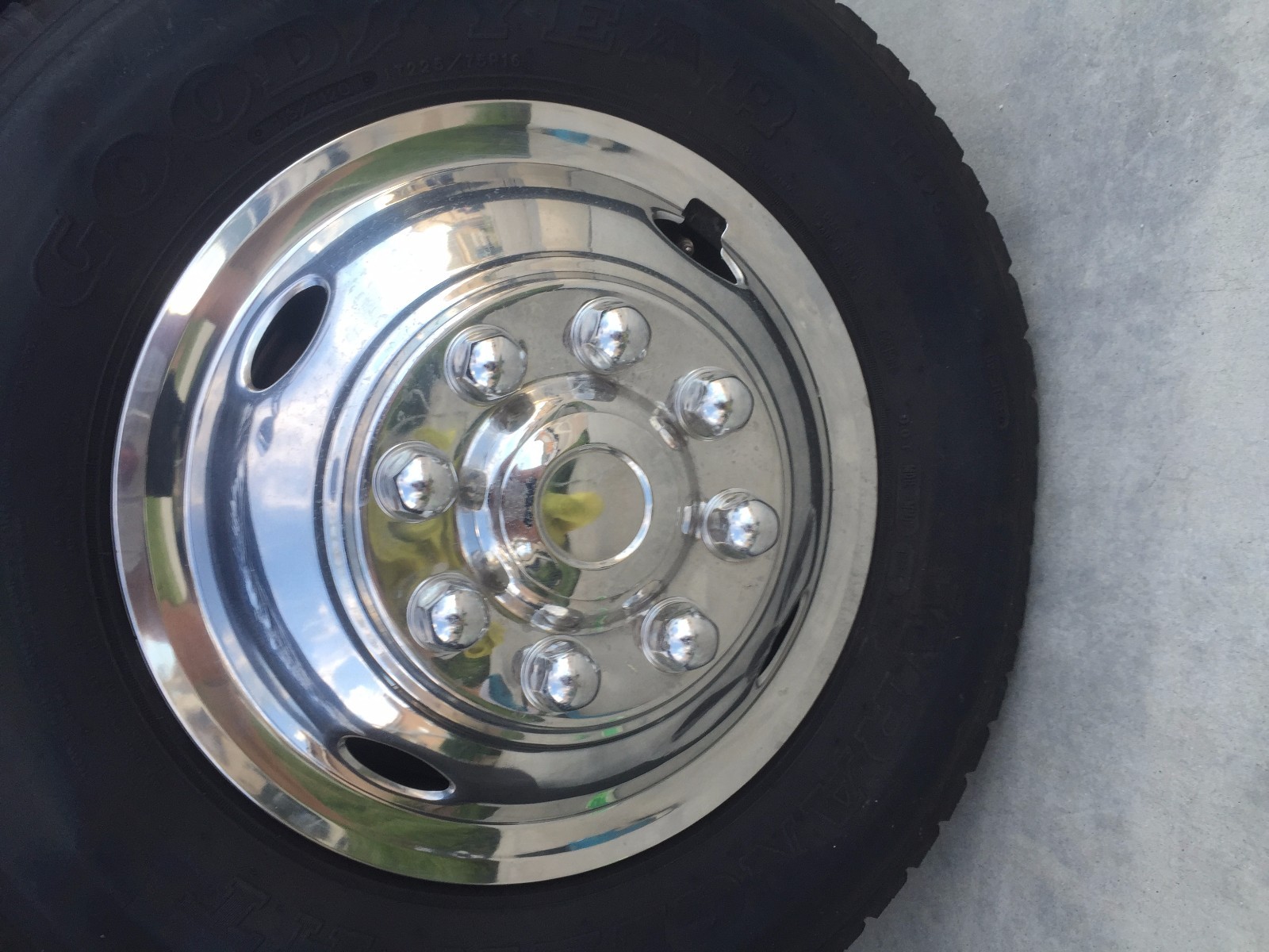 16" Chevy GMC Motorhome Hubcaps RV Simulator Front Piece Snap On | 8 ...