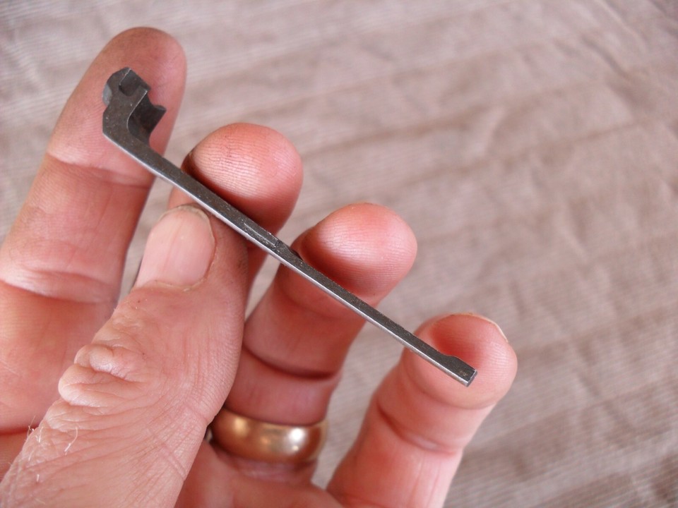 REMINGTON MODEL 8 or 81 EXTRACTOR FACTORY NEW! WOODSMASTER AUTO LOADER ...