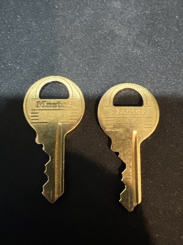 Master Lock Key#2247 Set Of 2 | eBay