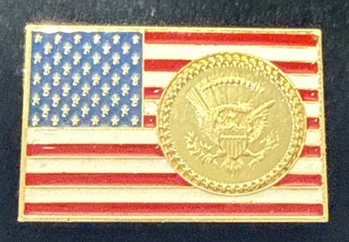 President Donald J Trump Seal & Signature American Flag Lapel Pin! | eBay