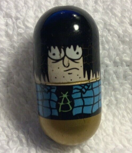 2003 Gold Mighty Beanz - #2 Heavy Metal Bean | eBay