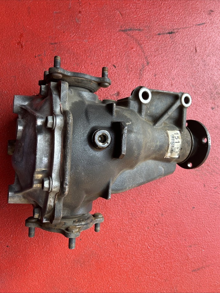 Toyota Sienna 2004-2010 OEM Rear Axle Differential Carrier AWD Van ...