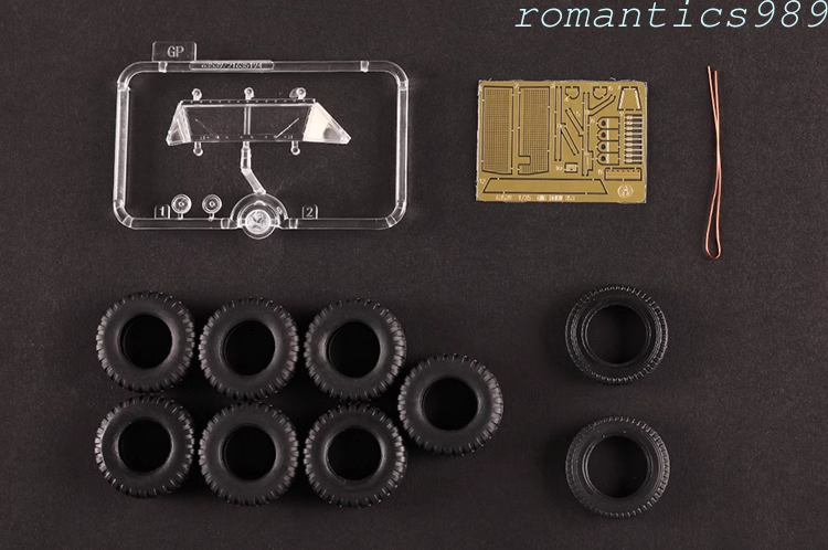 Trumpeter 63540 1/35 DUKW-353 Amphibious Truck w/105mm Howitzer | eBay