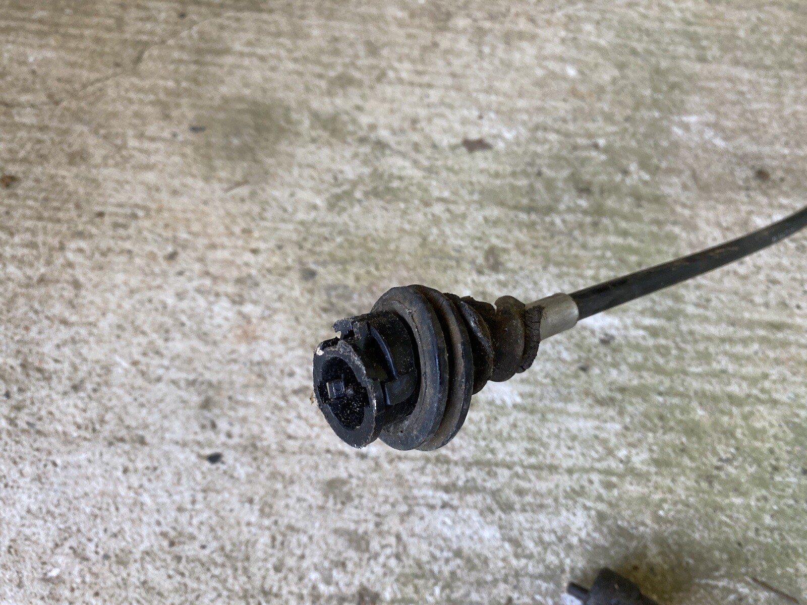 1983-1986 Nissan Datsun 720 Truck OEM 2WD Z24 Speedometer Cable 25050 ...