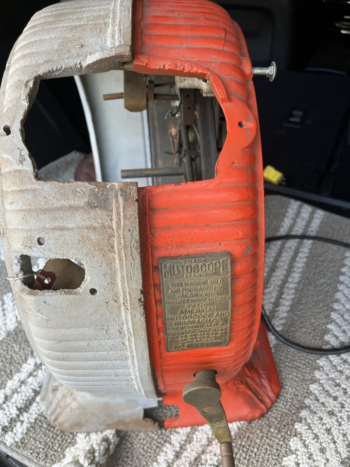 International Mutoscope Cast Iron Clamshell with child's STEP for ...