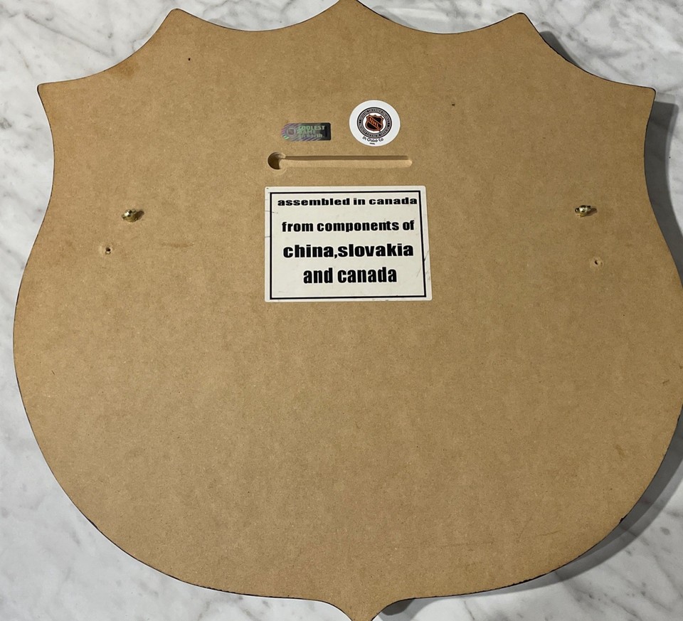 Vintage NHL Team Logo Puck Plaque 30 Teams Whalers Thrashers Mighty ...