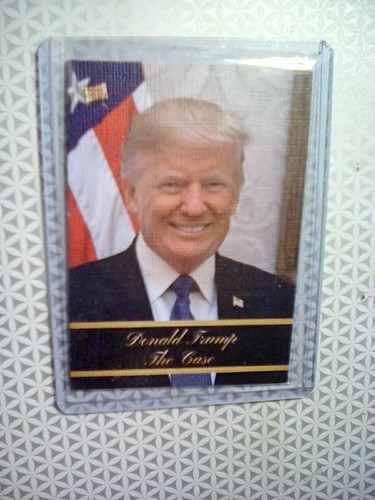 2020 THE BAR DONALD J. TRUMP / MELANIA TRUMP SET 2 CARDS #11 & #12 AA5 ...
