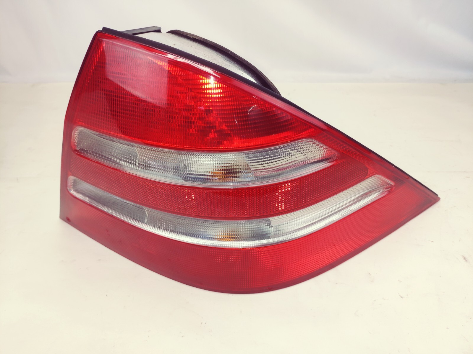2001 MERCEDES S430 W220 RIGHT PASSENGER SIDE TAIL LIGHT LAMP 2208200264 ...