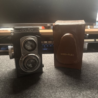 Vintage Graflex Ciro Flex TLR Camera w/ Wollensak 85mm F3.5 Lens ...