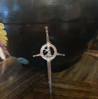 Scottish Sword SUTHERLAND Clan "SANS PEUR" Vintage Silver Brooch Pin V ...