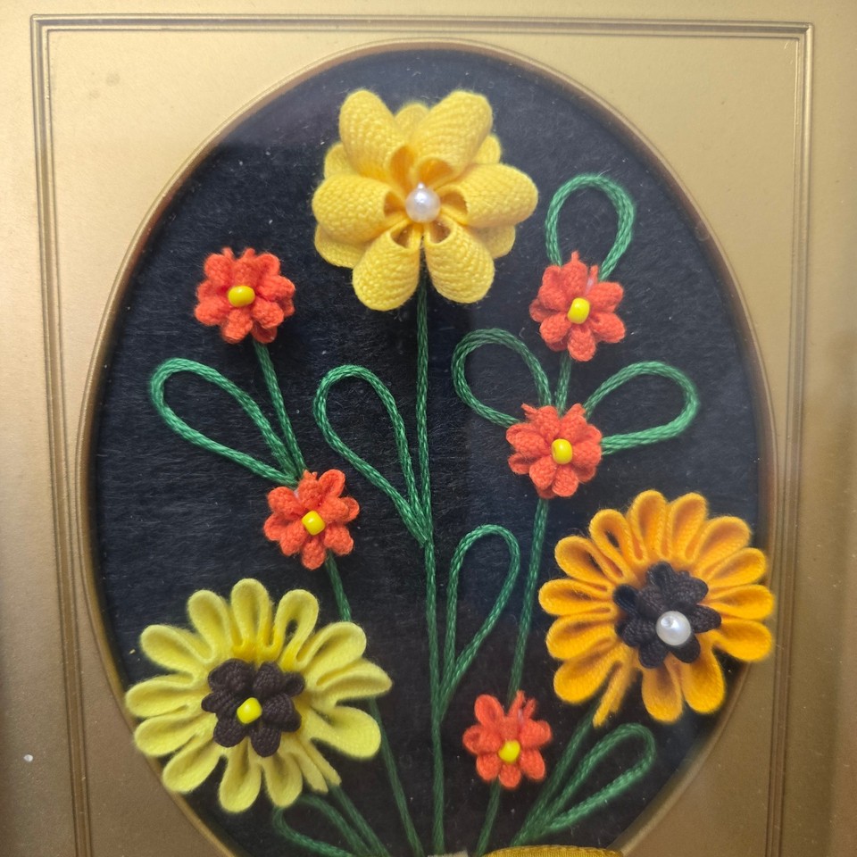 Vintage Framed Floral Needlepoint Embroidered Art Fabric 3D Shadow Box ...