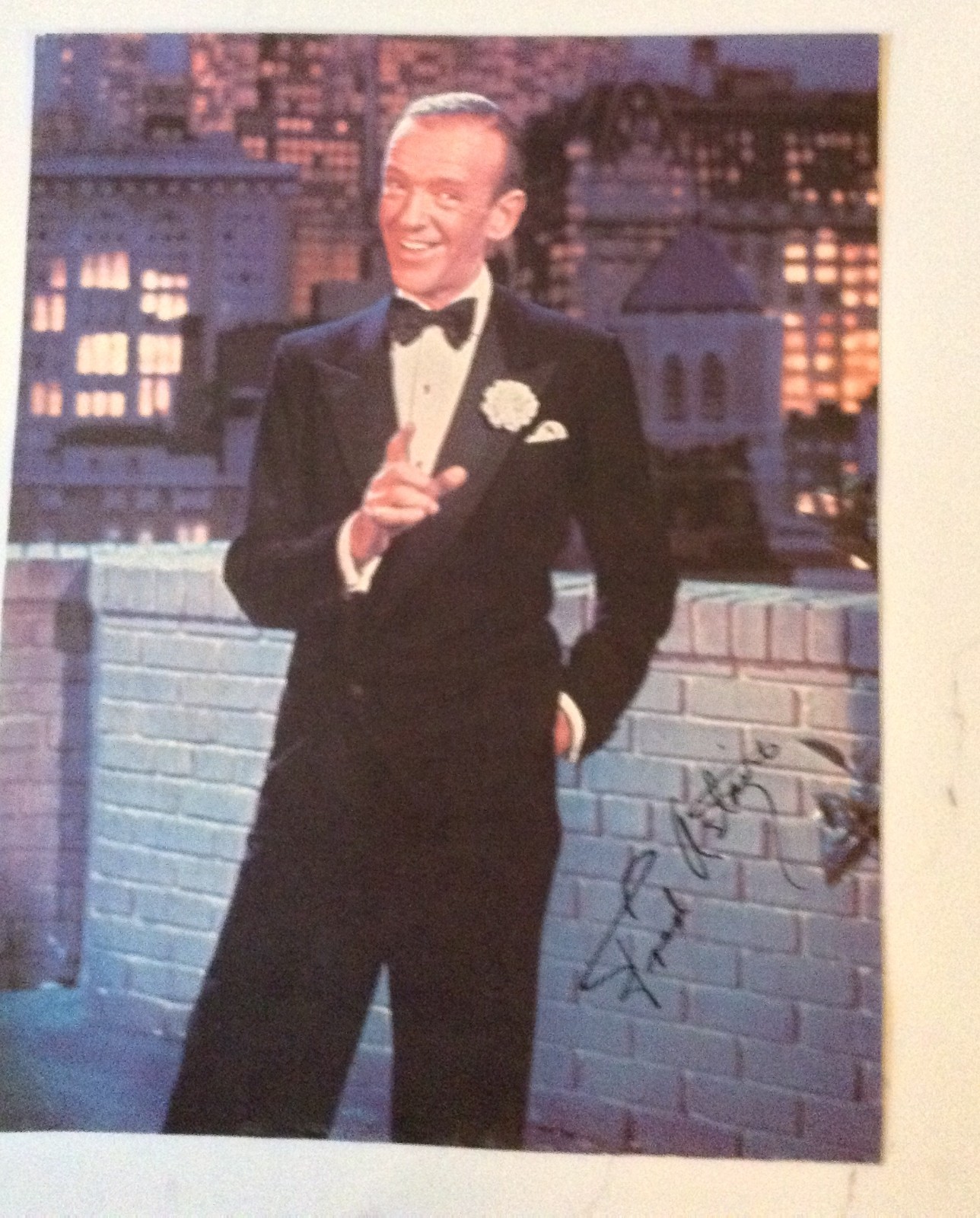AUTHENTIC HAND SIGNED FRED ASTAIRE PHOTO on PROMO SHEET MONEY BACK ...