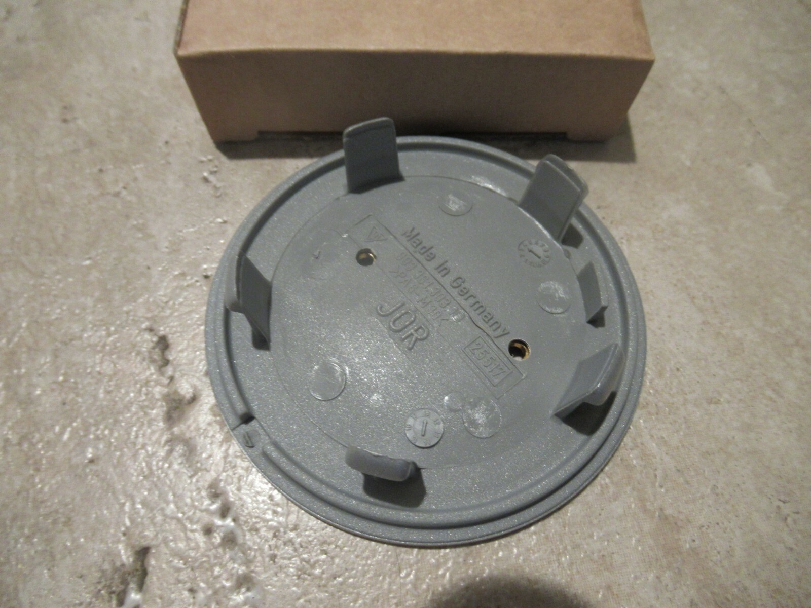 Porsche 911 Hub Cap for Alloy Wheel Concave Plastic Type Silver w ...