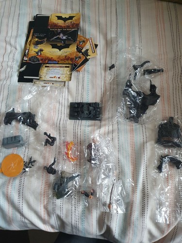 Hot Toys Batman Begins Snap Kit 5 Piece Set | eBay