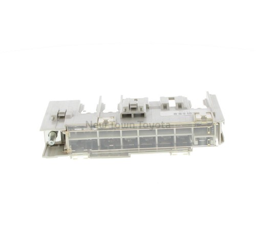 Genuine Toyota Fusible link Hilux 2005- 06/2011 82620-71010 | eBay ...