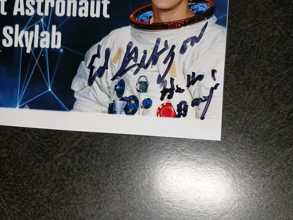 EDWARD GIBSON Hand Signed Autograph 4X6 PHOTO -SKYLAB - NASA ASTRONAUT | eBay