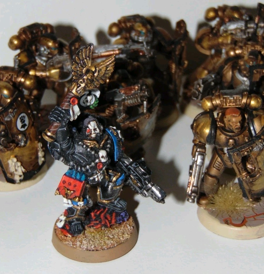 Pro-painted Warhammer Imperial Fists Space Marines + Chaplain Ortan ...