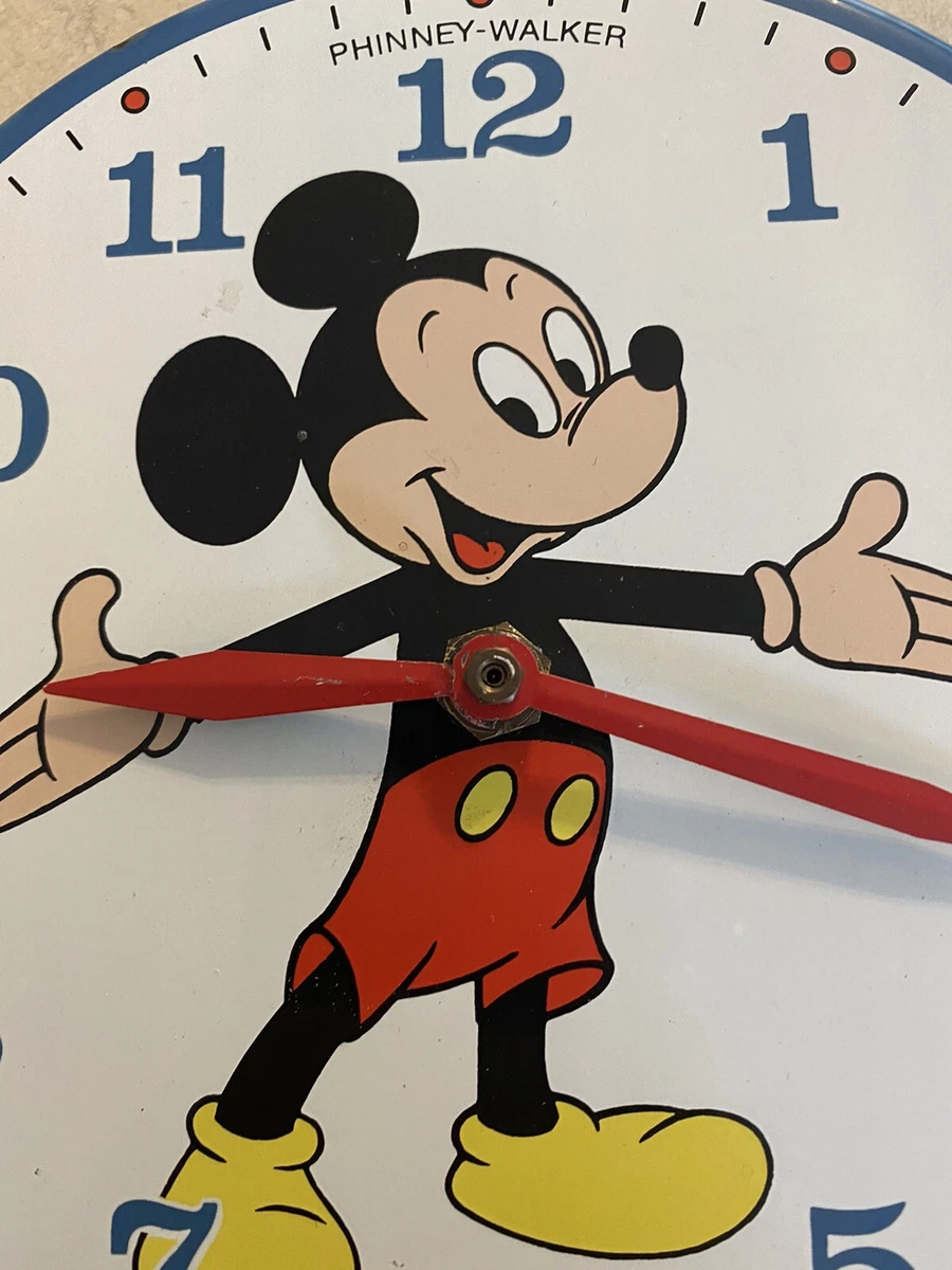 Mickeymouseclock